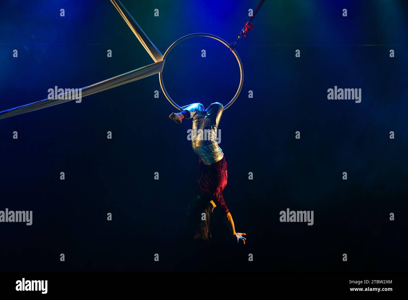 Ahmedabad, Gujarat, India. 8th Dec, 2023. The aerial arts dance ...
