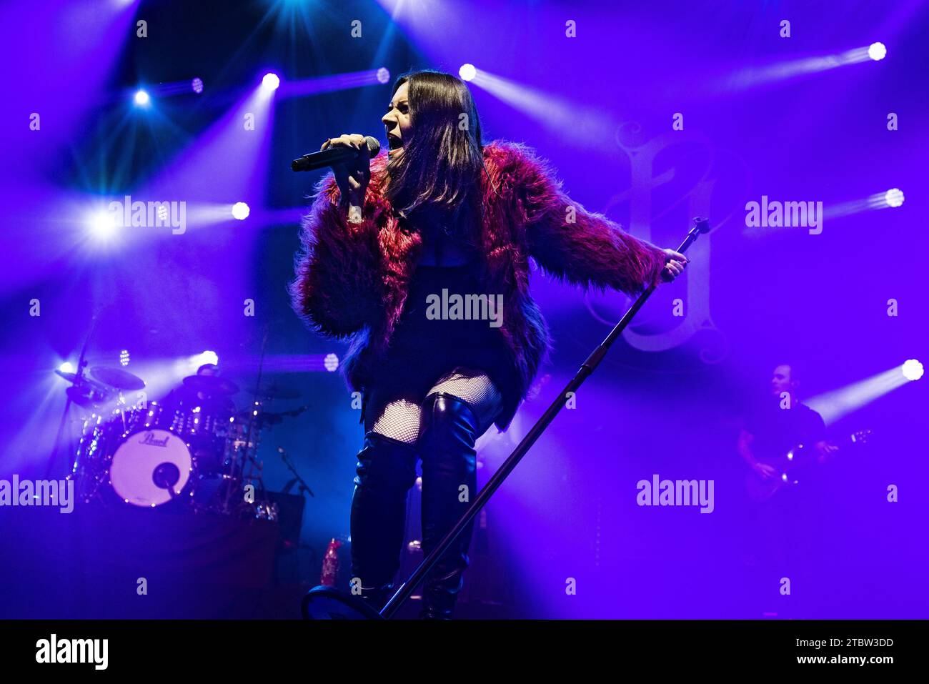 AMSTERDAM - Singer Floor Jansen during a performance in AFAS Live. It ...