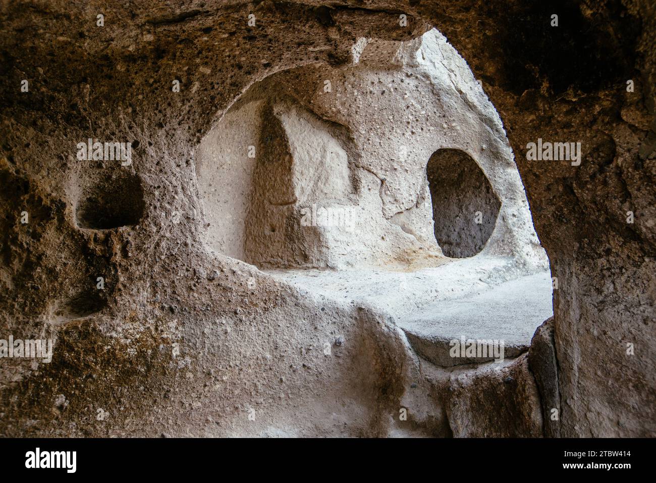 Chalk cave monastery hi-res stock photography and images - Alamy