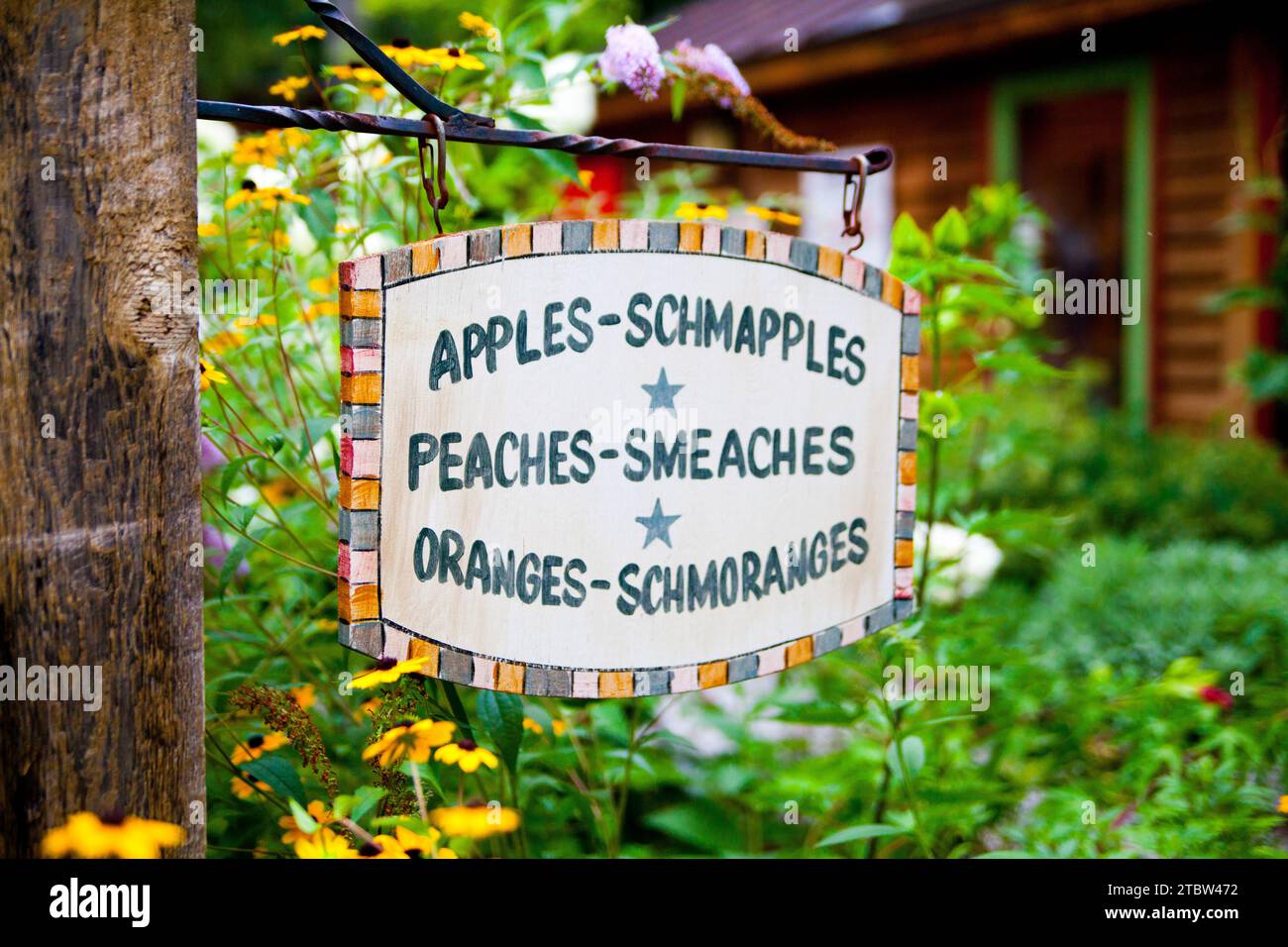 Hand painted business sign hi-res stock photography and images - Alamy
