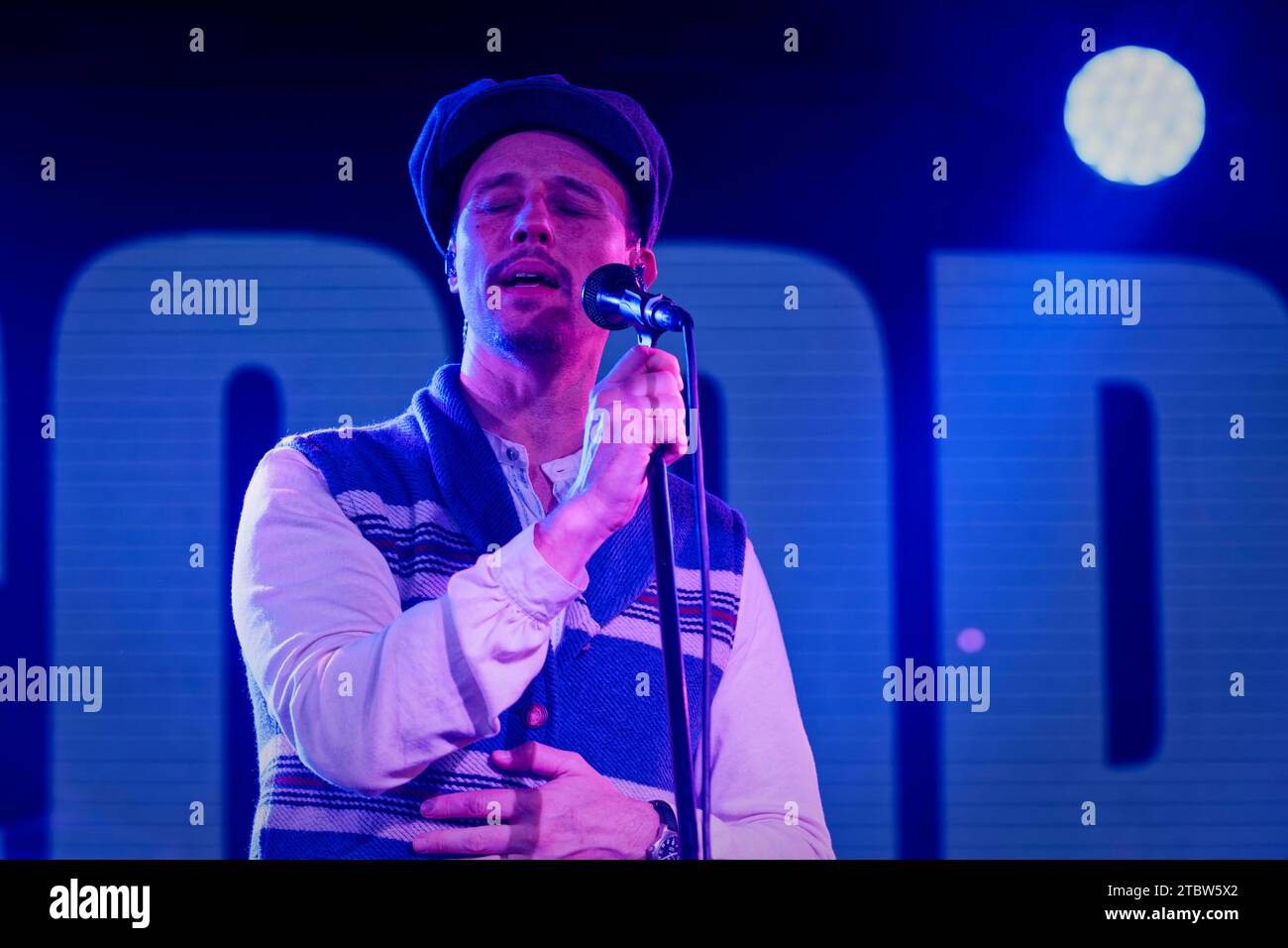 Jp cooper singer hi-res stock photography and images - Alamy