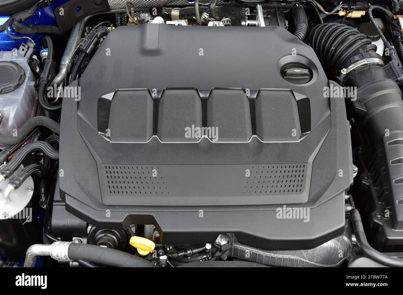 A diesel engine in a large luxury passenger car Stock Photo - Alamy