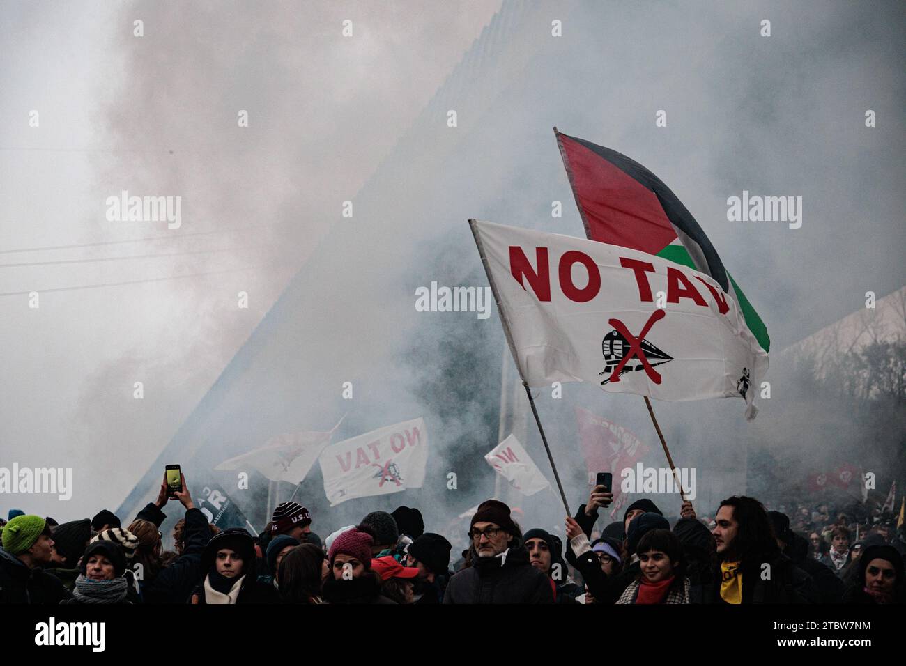 Turin lyon railway hi-res stock photography and images - Alamy