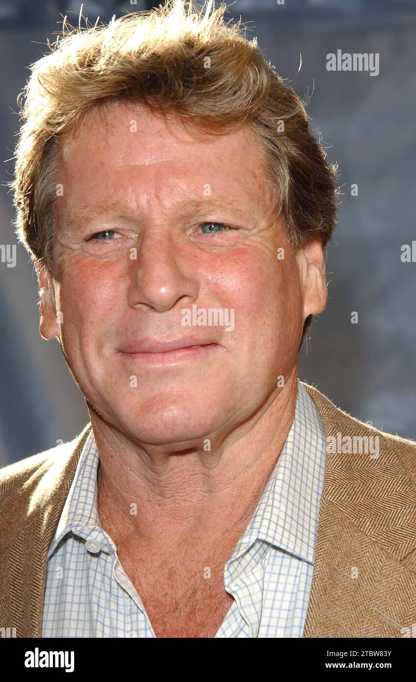 July 25, 2003, Hollywood, California, USA - RYAN O'NEAL at the NBC ALL ...