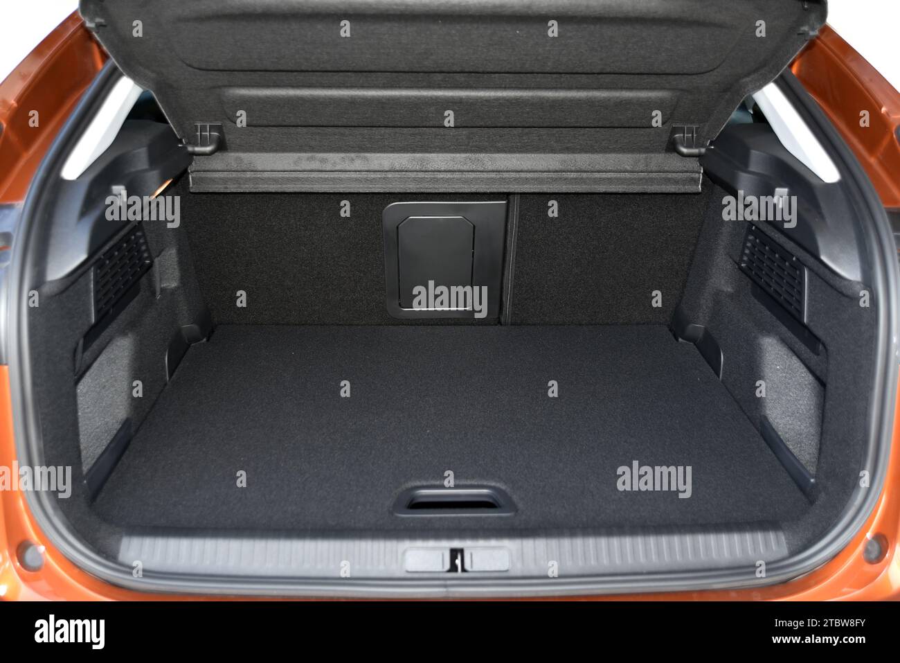 Empty trunk passenger car hi-res stock photography and images - Alamy
