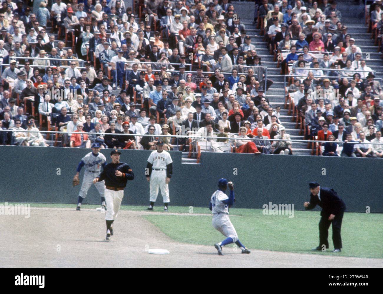 SAN FRANCISCO, CA - MAY 21: Jim Gilliam #19 of the Los Angeles Dodgers ...