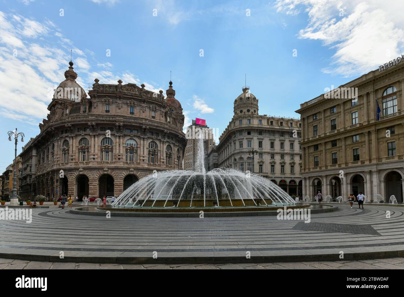 Ferrari main square hi-res stock photography and images - Alamy