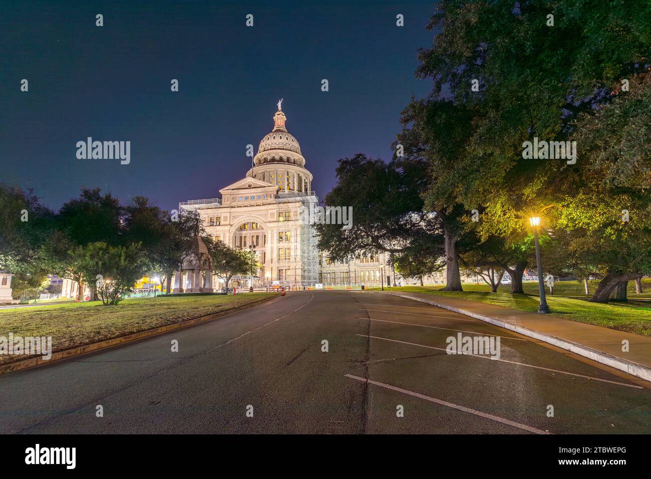 scenic historic capitol building in Austin, Texas, USA by night Stock ...