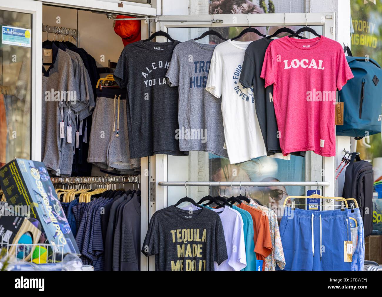 T shirts hi-res stock photography and images - Alamy