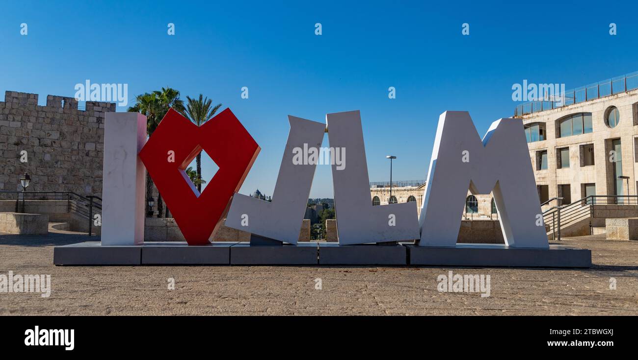 A picture of the Jerusalem Sign Stock Photo - Alamy