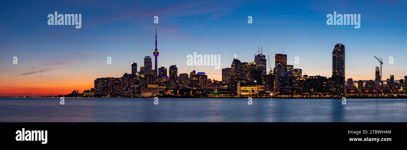 Toronto landscape hi-res stock photography and images - Alamy