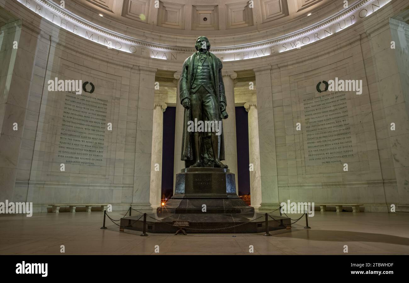 A picture of the statue inside the Thomas Jefferson Memorial Stock ...