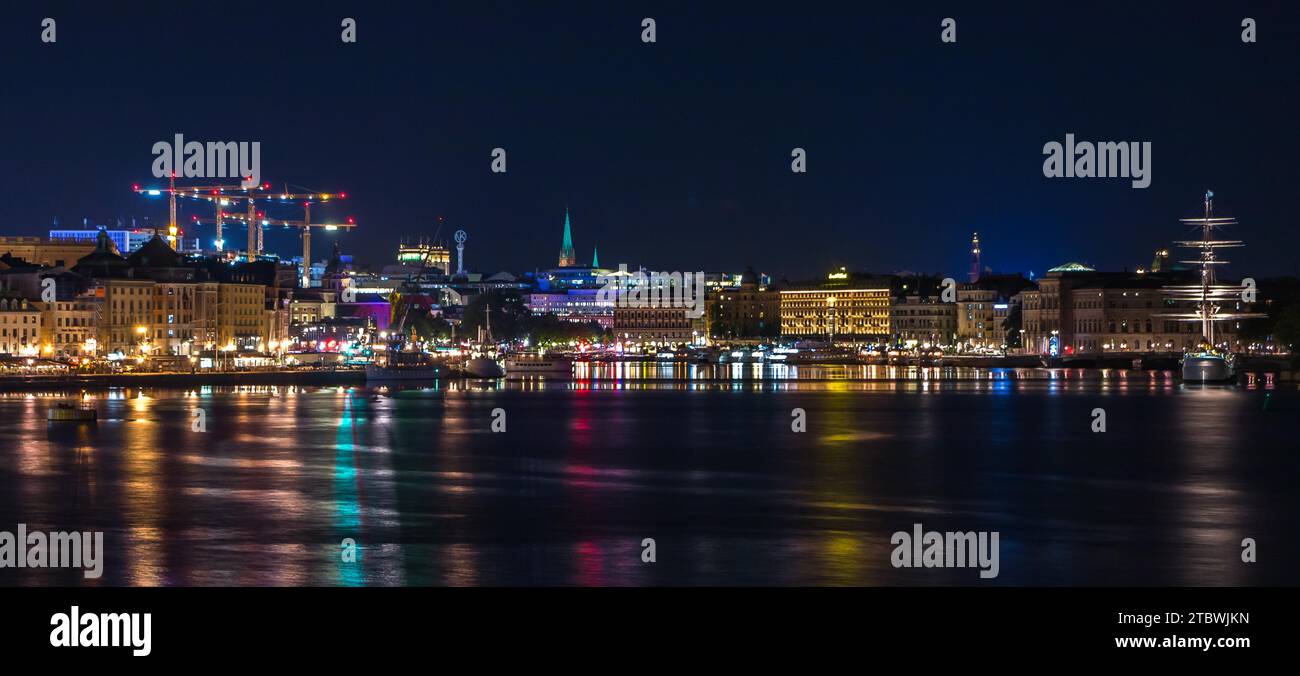 A picture of Stockholm at night, showing parts of Gamla stan and ...