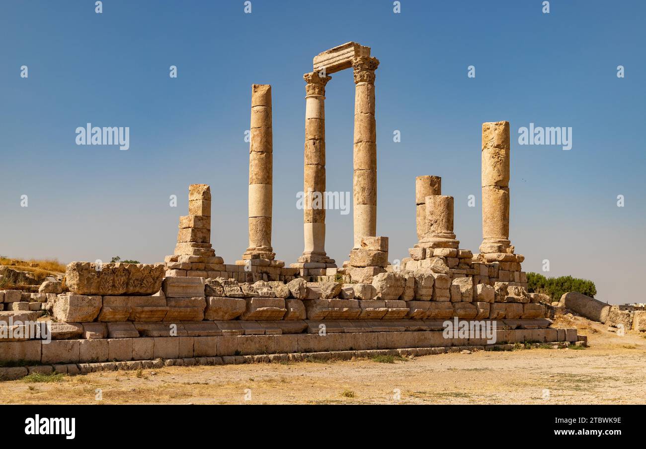 A picture of the Temple of Hercules, inside the Citadel of Amman Stock ...