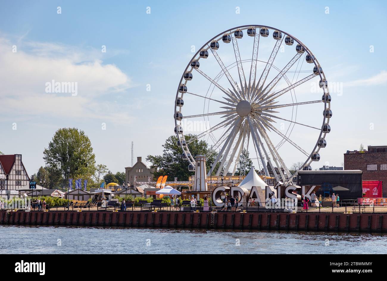 Amusement park ferris wheel sign hi-res stock photography and images ...