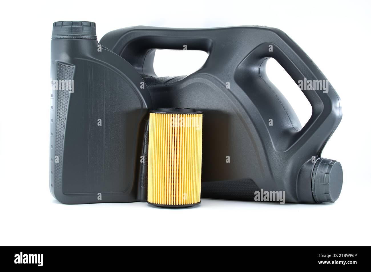 Black and white canister hi-res stock photography and images - Alamy