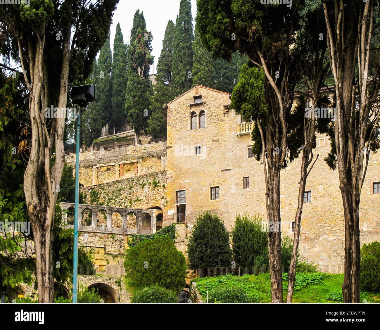 Castle san pietro verona hi-res stock photography and images - Alamy