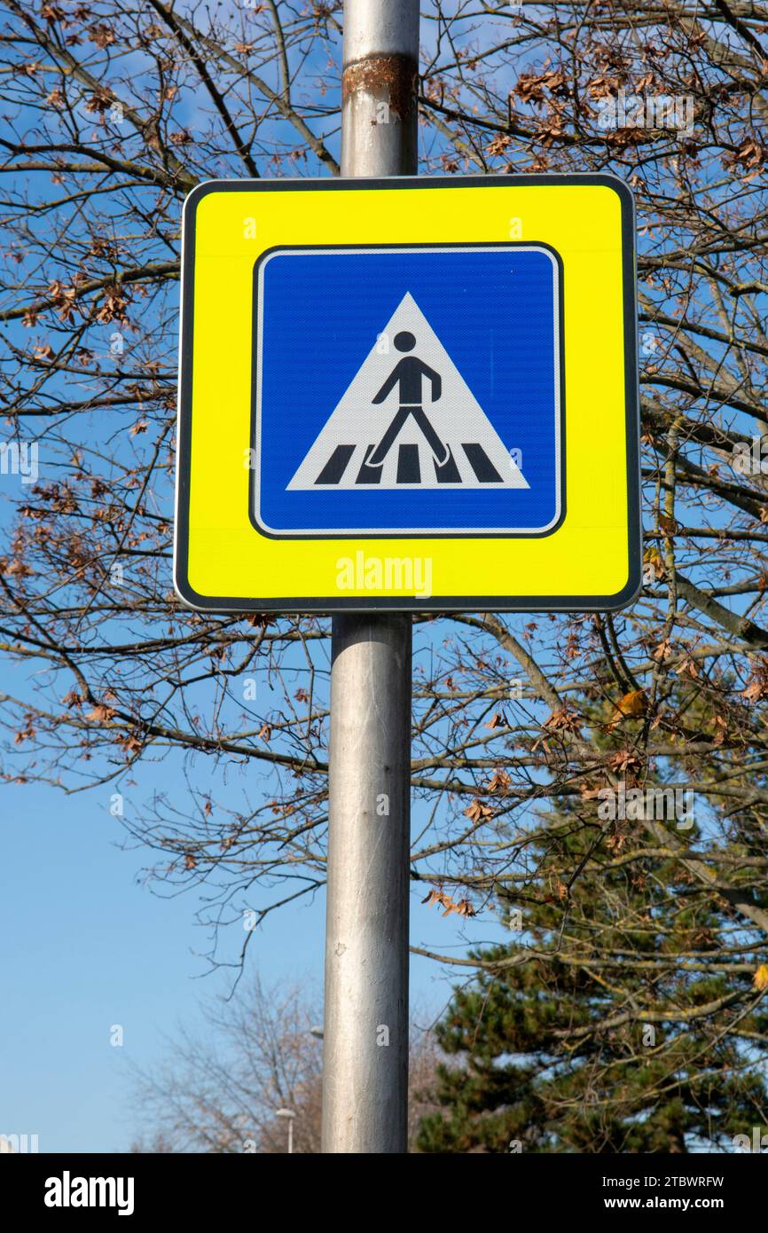 Pedestrian crossing Road sign. Crosswalk traffic signboard Stock Photo ...