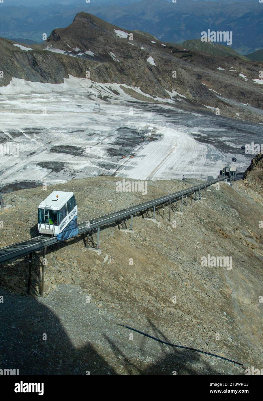 Glacier shuttle at Kitzsteinhorn glacier. Funicular at the ski resort ...