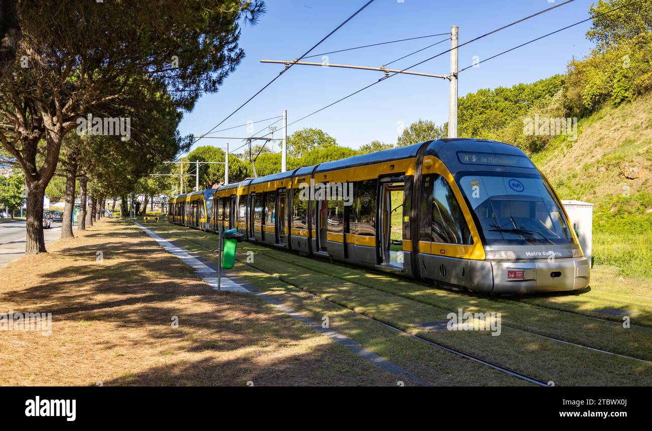 A picture of the Metro do Porto, Porto Subway Stock Photo - Alamy