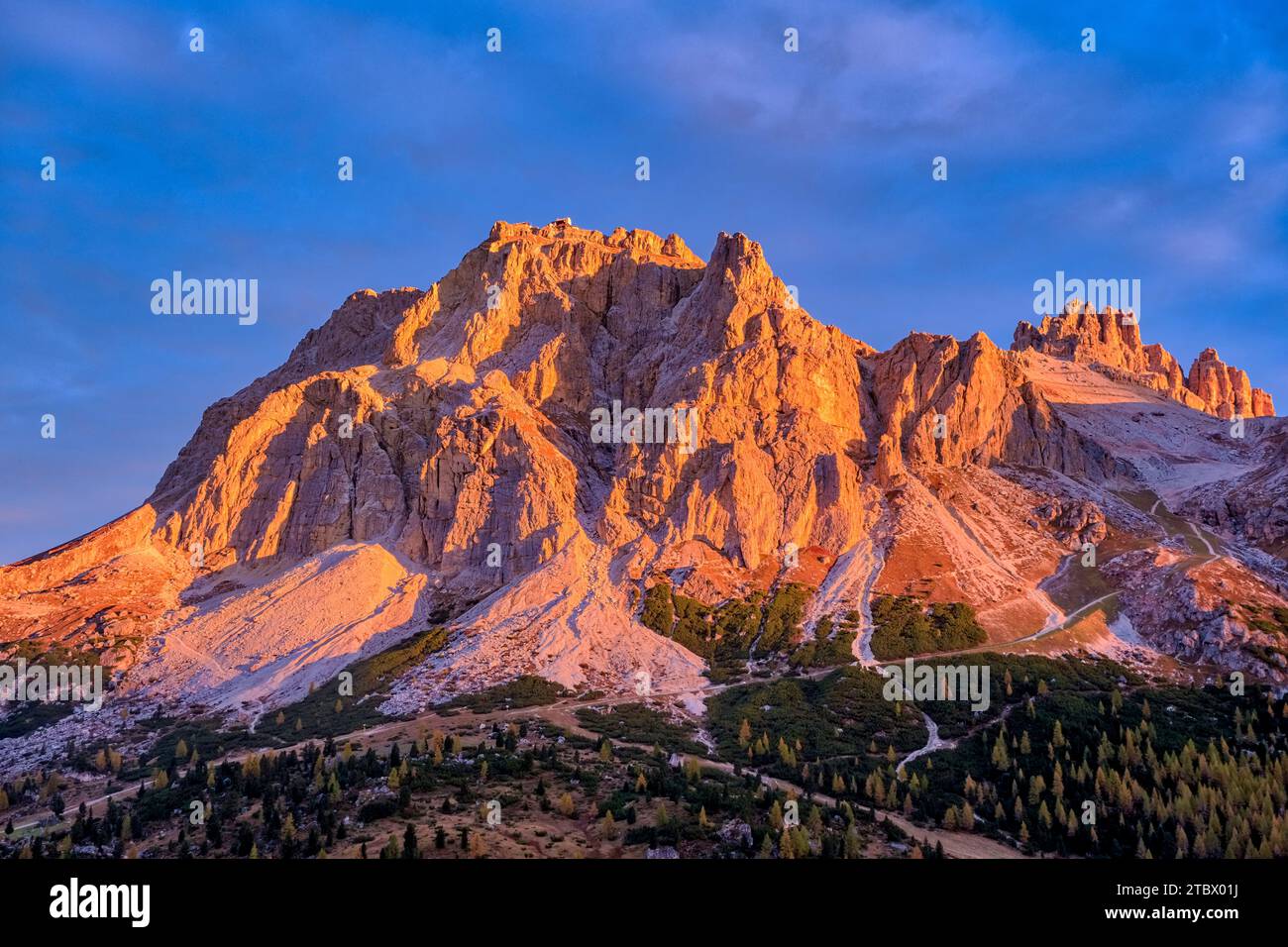 The summit of the rock formation Lagazui and the mountain hut Rifugio ...