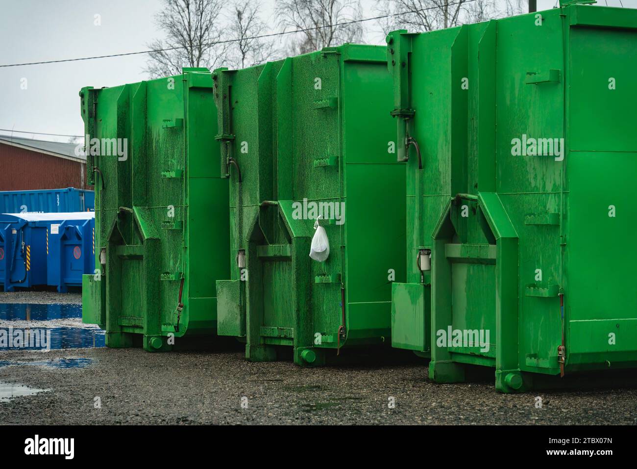 Steel garbage containers hi-res stock photography and images - Alamy