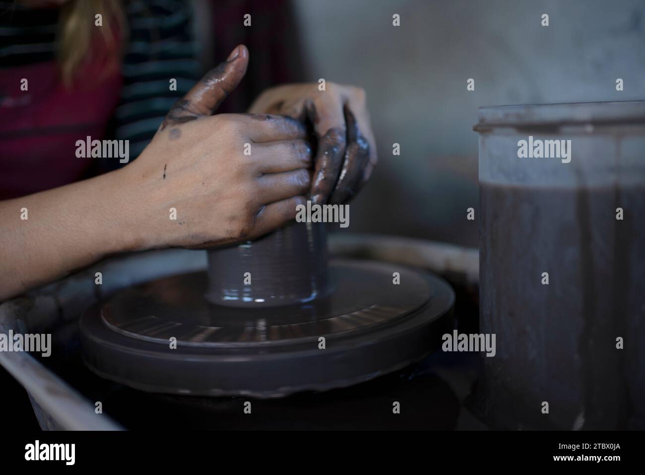 Pottery making hi-res stock photography and images - Alamy