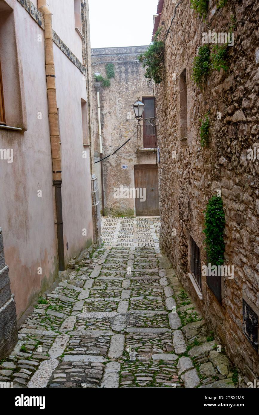 Pedestrian Cobblestone Street in Erice - Sicily - Italy Stock Photo - Alamy
