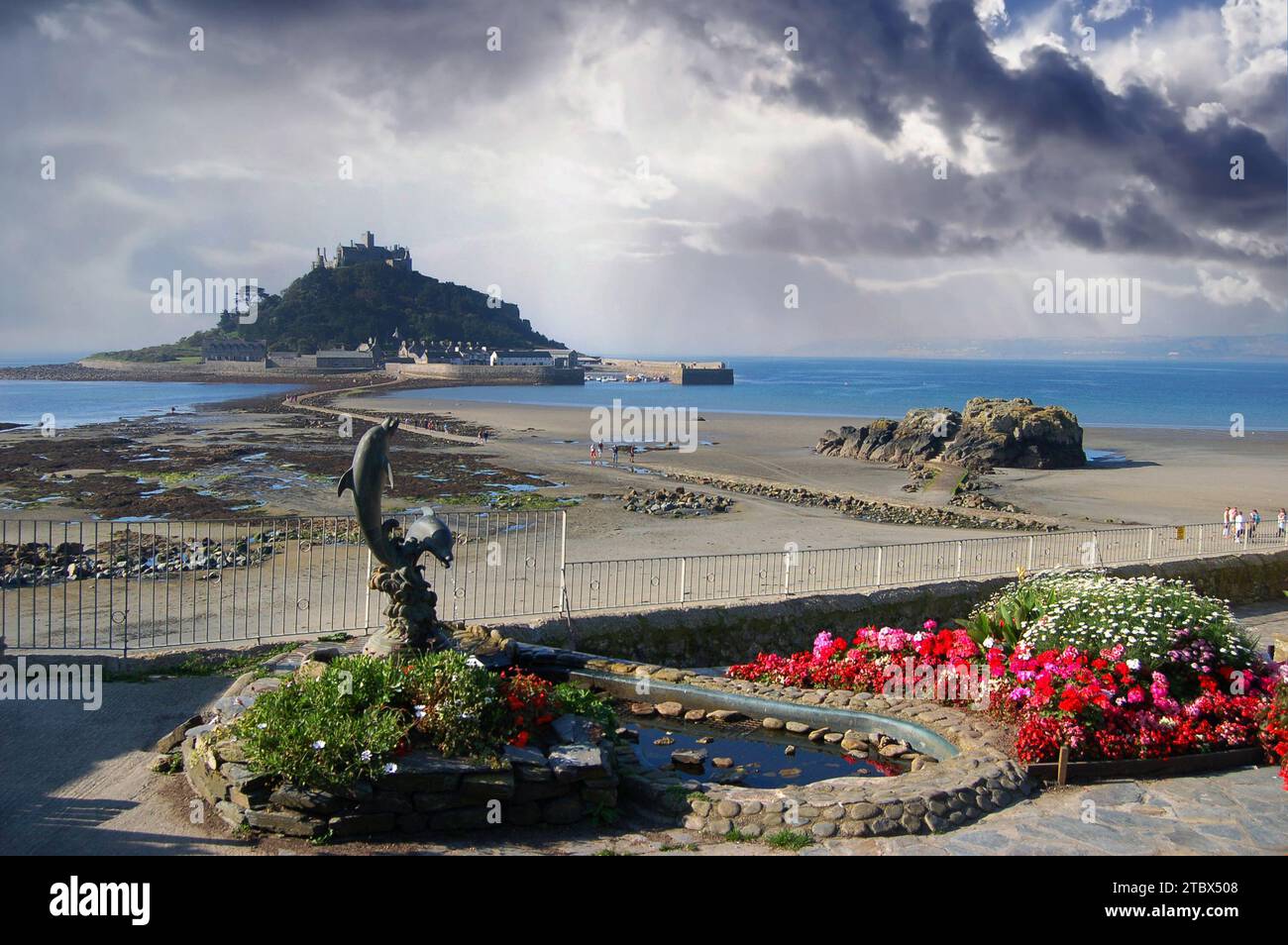 View of Mont Saint Michel in Cornwall, England, during low tide, with a ...