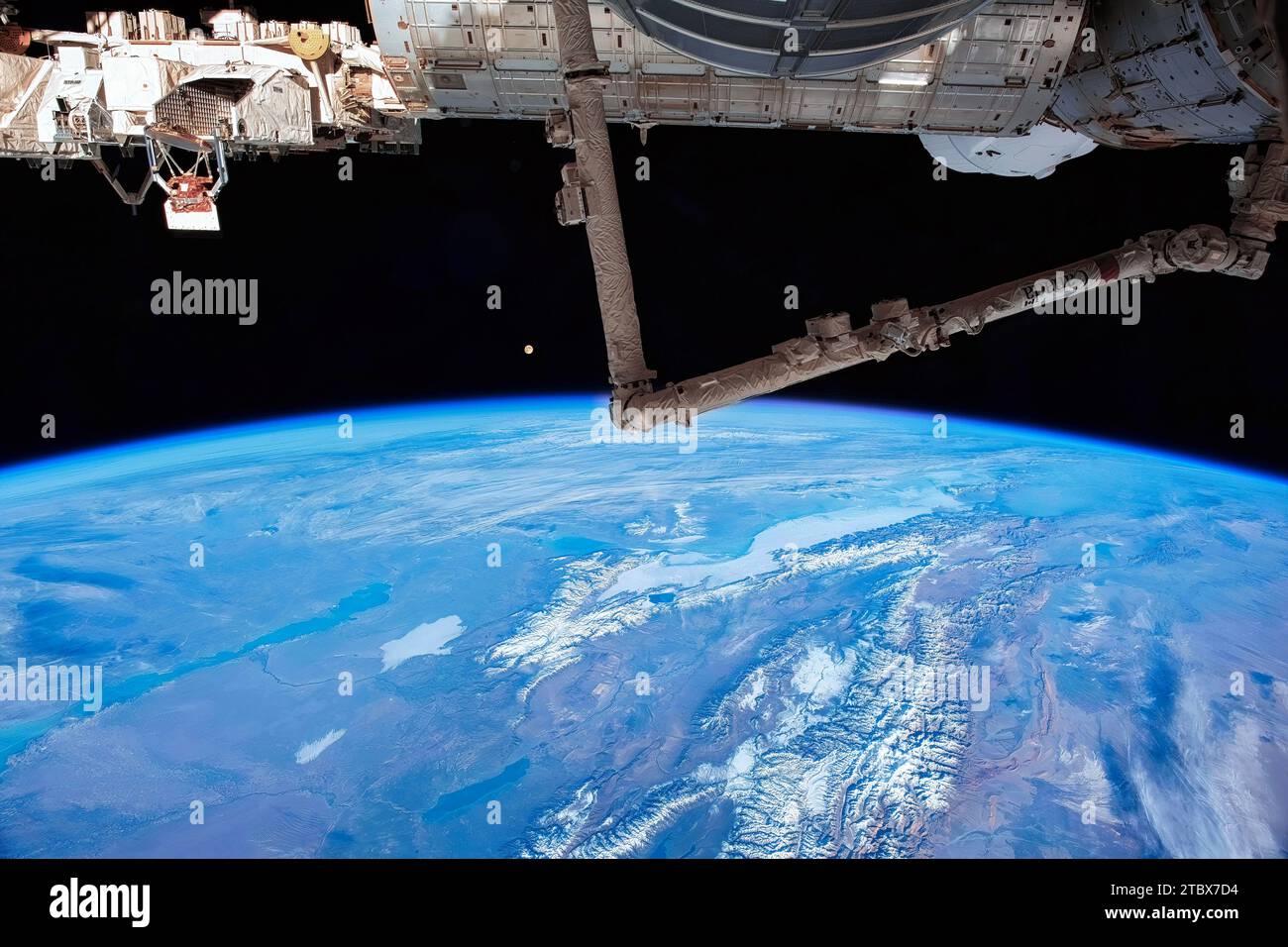 Moonrise over Planet Earth. Digital enhancement of an image by NASA ...