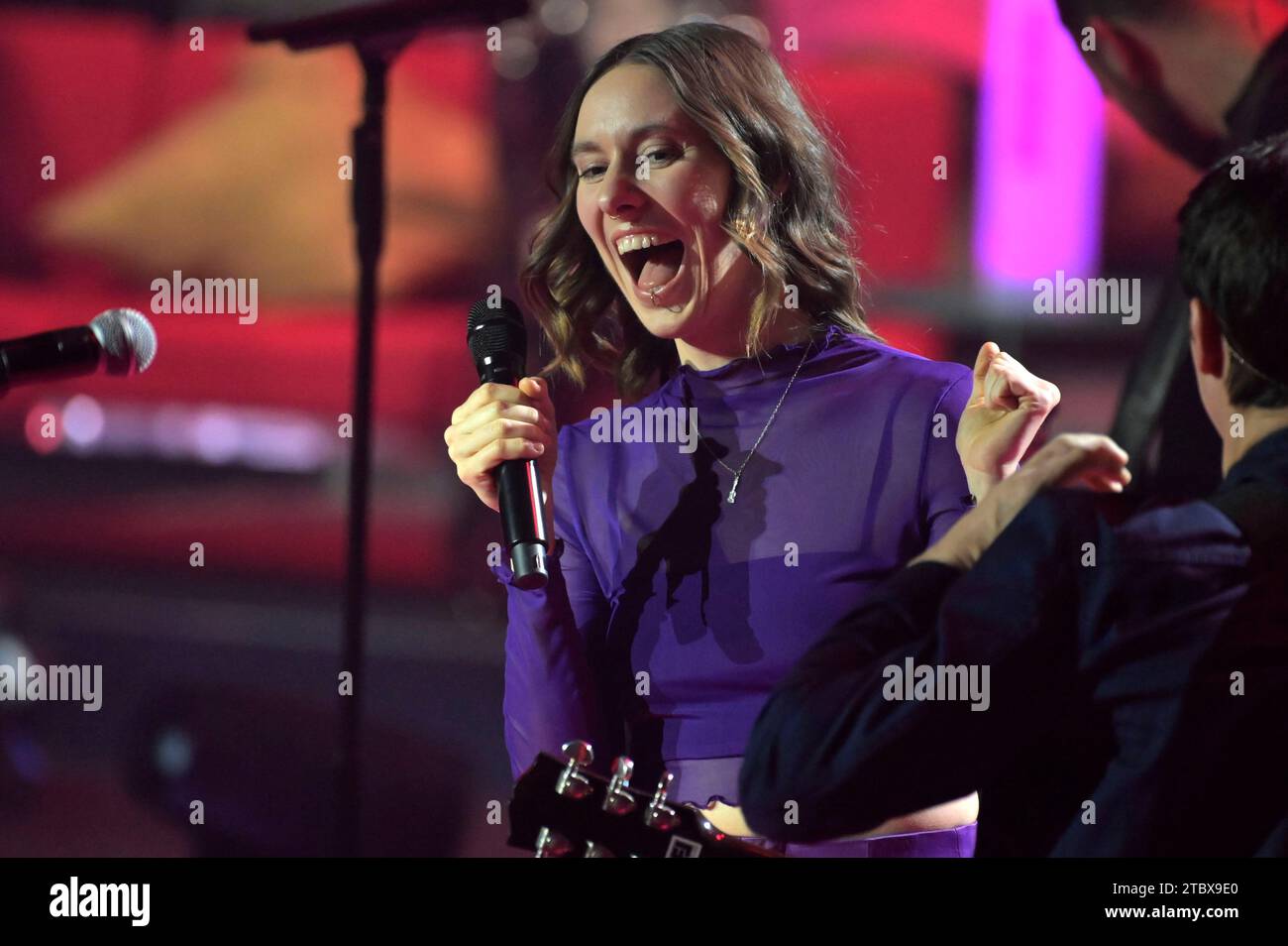 Malou Lovis Kreyelkamp im Finale der 13. Staffel der Castingshow 'The ...