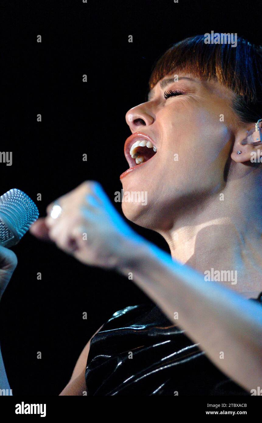 Alexia photographs 2005 hi-res stock photography and images - Alamy