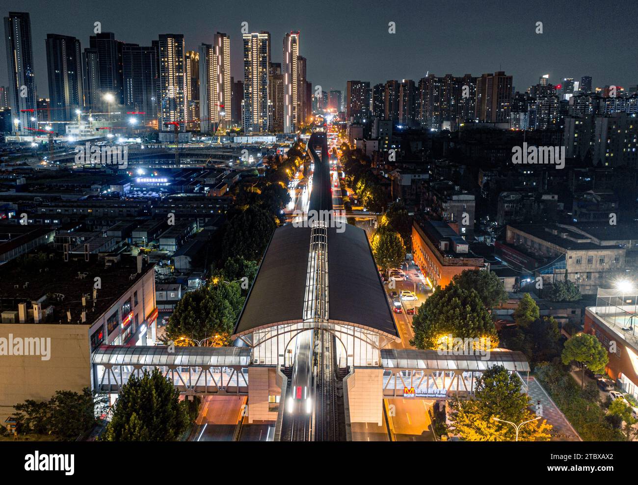 Wuhan nightlife hi-res stock photography and images - Alamy