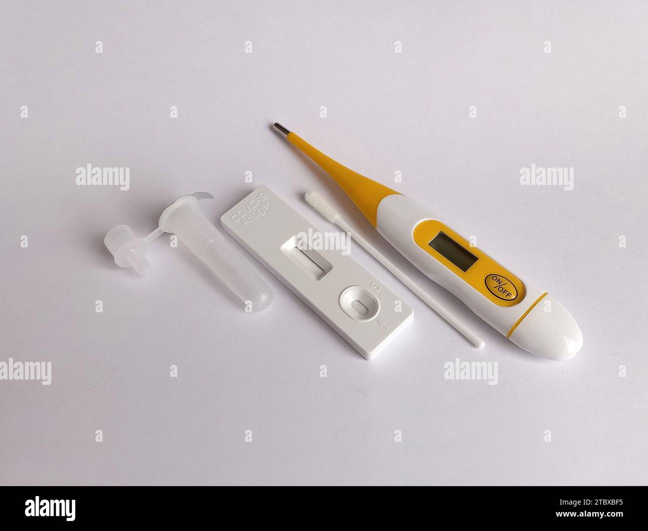 virus Covid-19 rapid fast test sars-cov-2 antigen saliva slobber ...