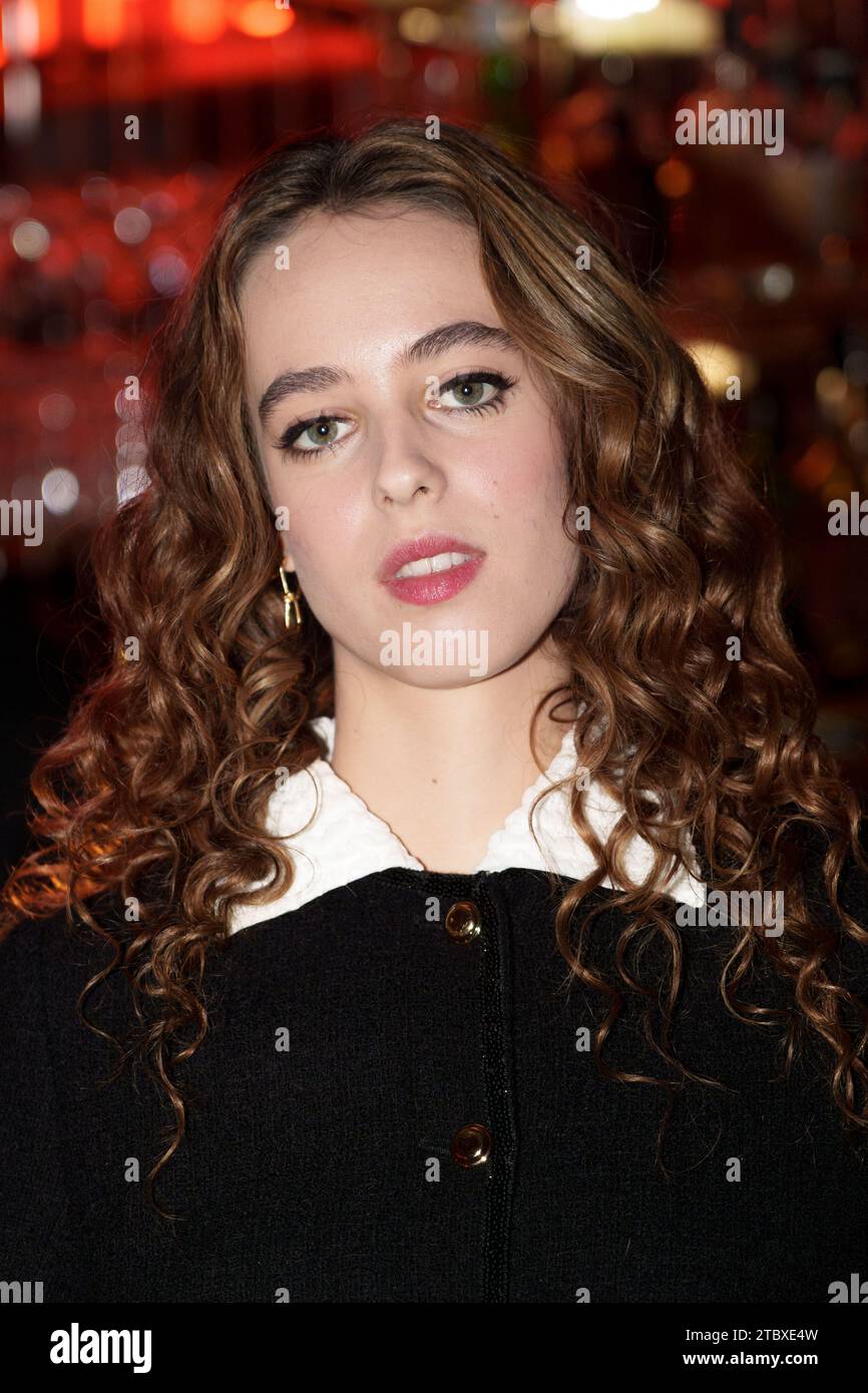 Paris, France. 08th Dec, 2023. Tess Barthelemy attending premiere of ...