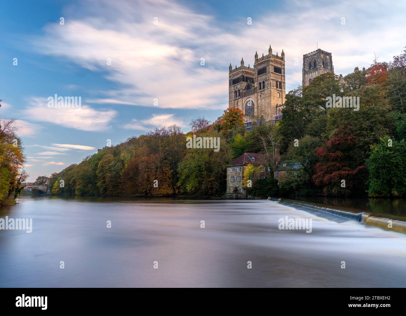 Classical view of Durham Cathedral and the weir on the river Wear in ...