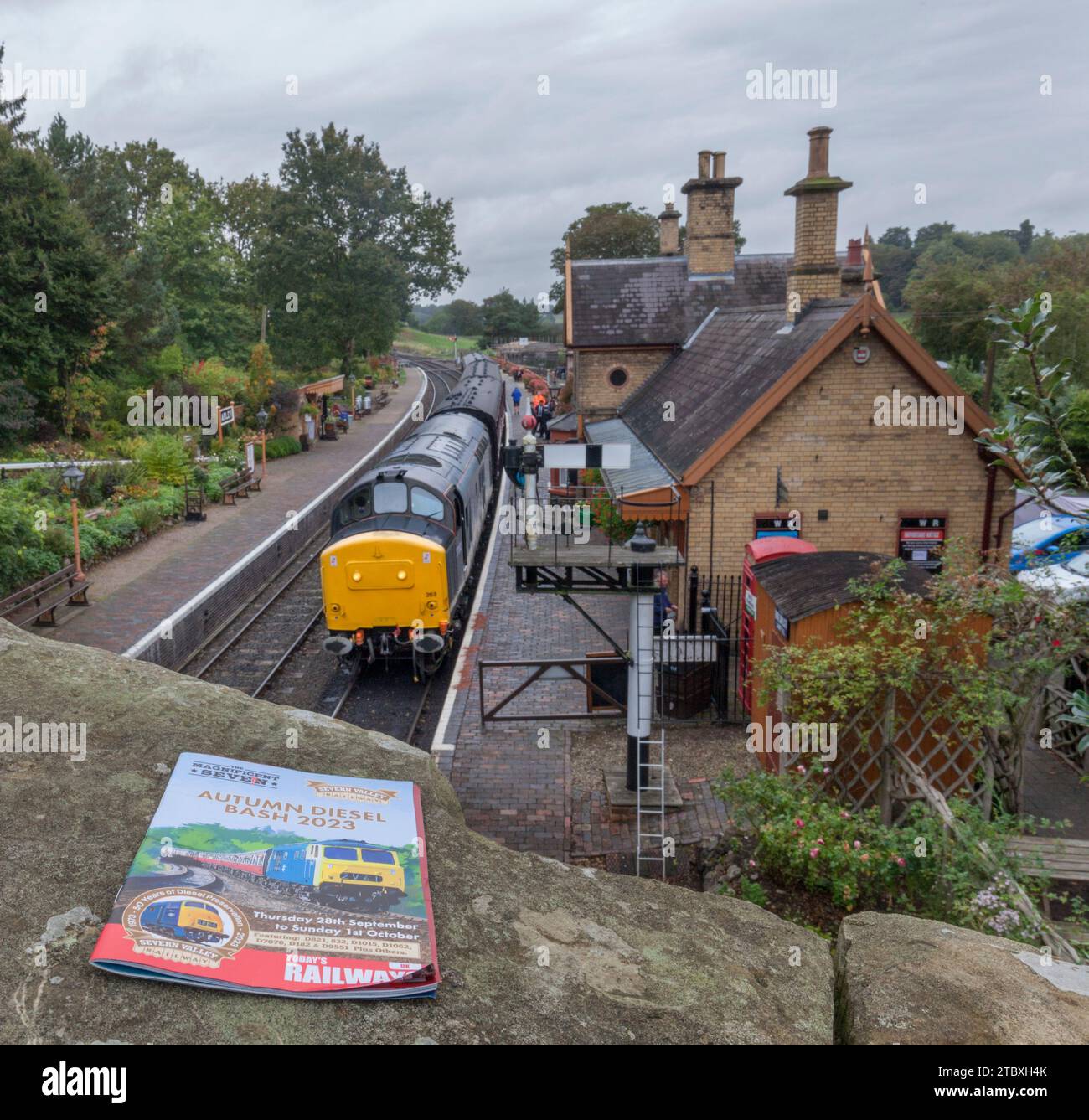 Preserved class 37 diesel locomotive 37263 at Arley, Severn Valley ...