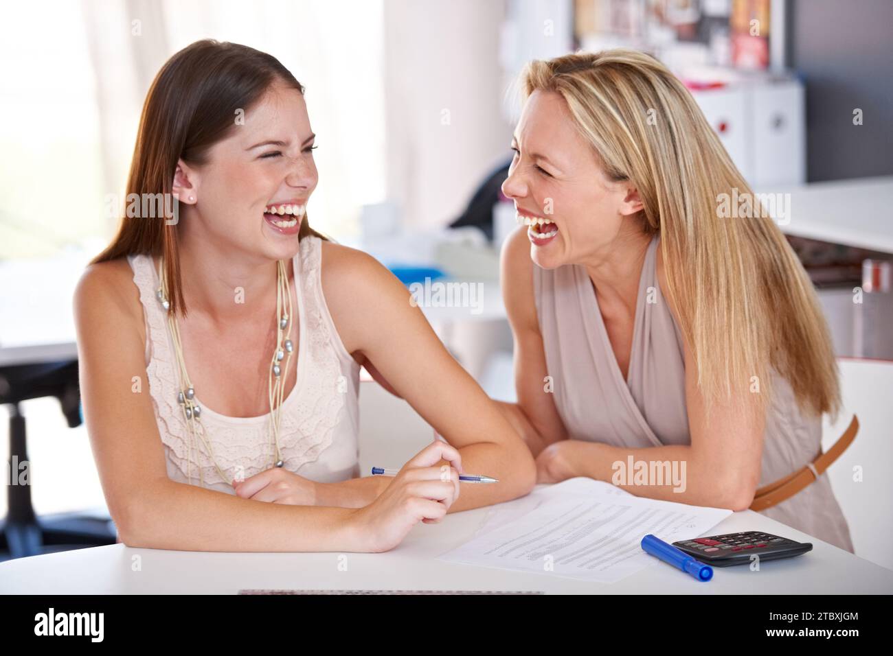 Office paperwork funny hi-res stock photography and images - Alamy