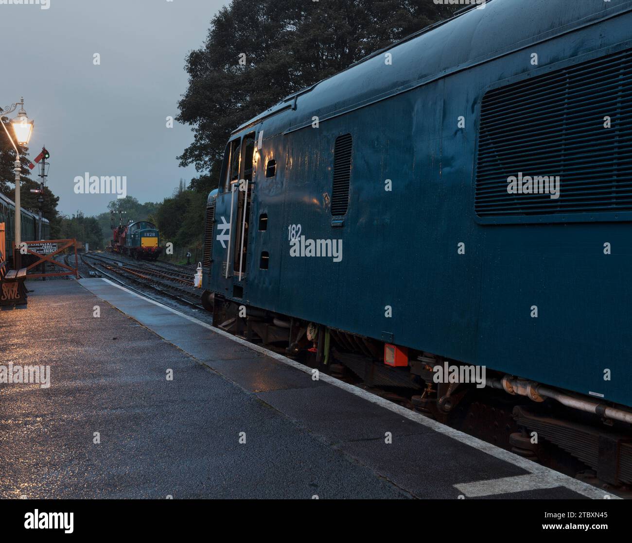 Bridgnorth, Severn Valley Railway class 46 'Peak' diesel locomotive 182 ...