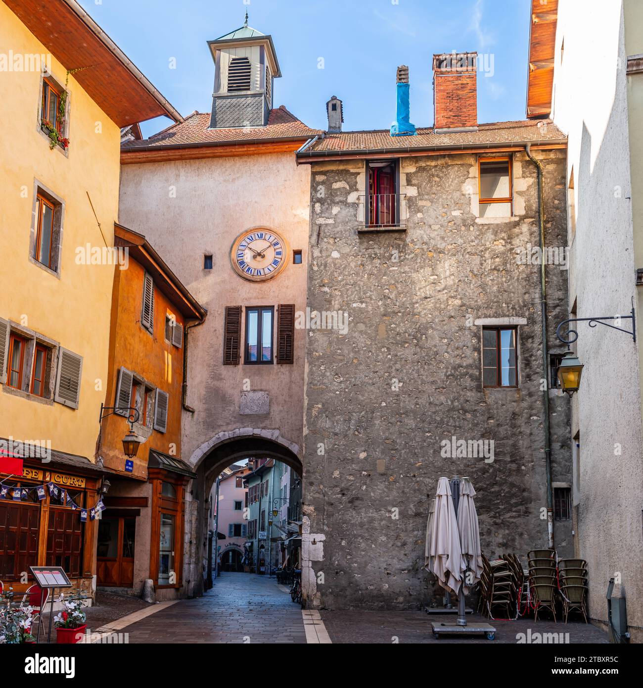 Old passage in medieval hi-res stock photography and images - Alamy