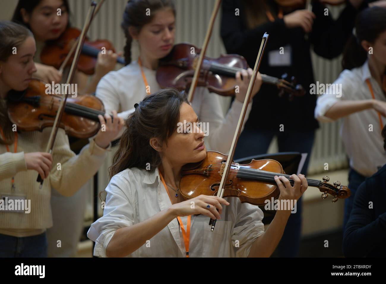 Edinburgh Scotland, UK 09 December 2023. Nicola Benedetti at Stewart's ...