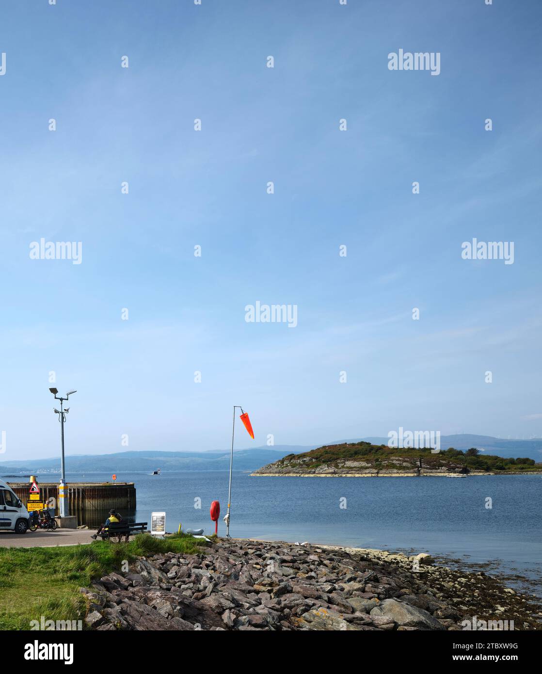 Portavadie to tarbert ferry hi-res stock photography and images - Alamy