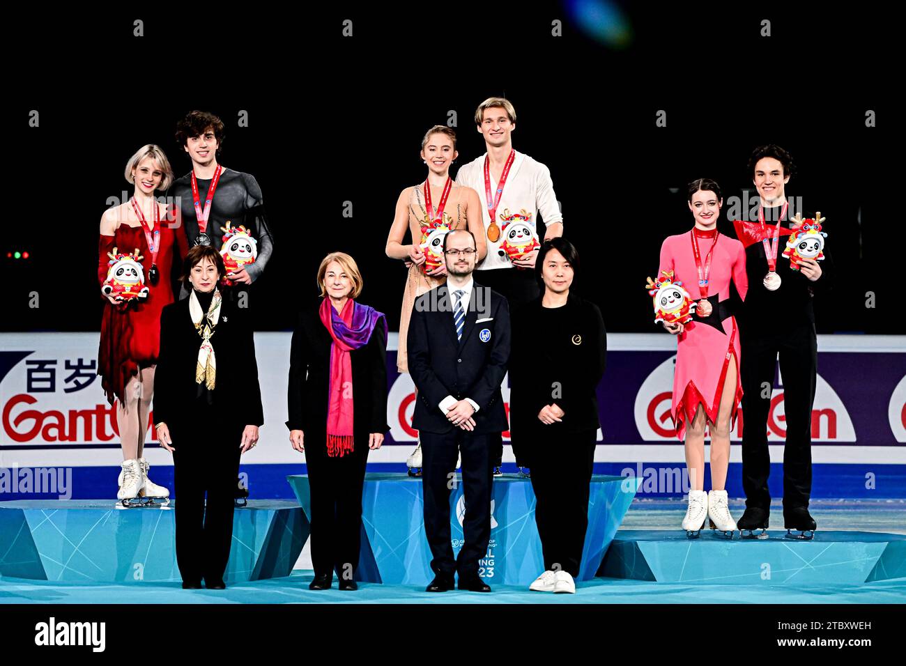 Elizabeth tkachenko hi-res stock photography and images - Alamy