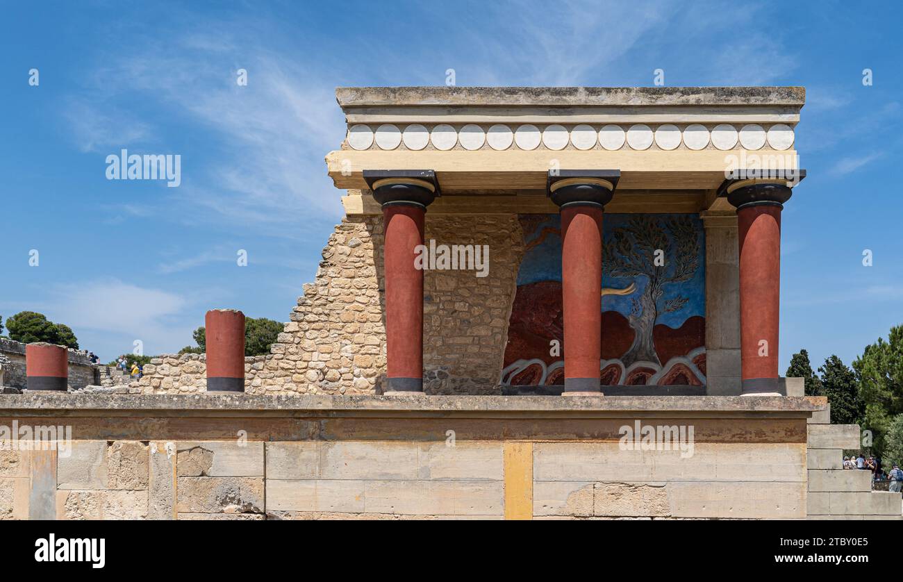Knosos hi-res stock photography and images - Alamy