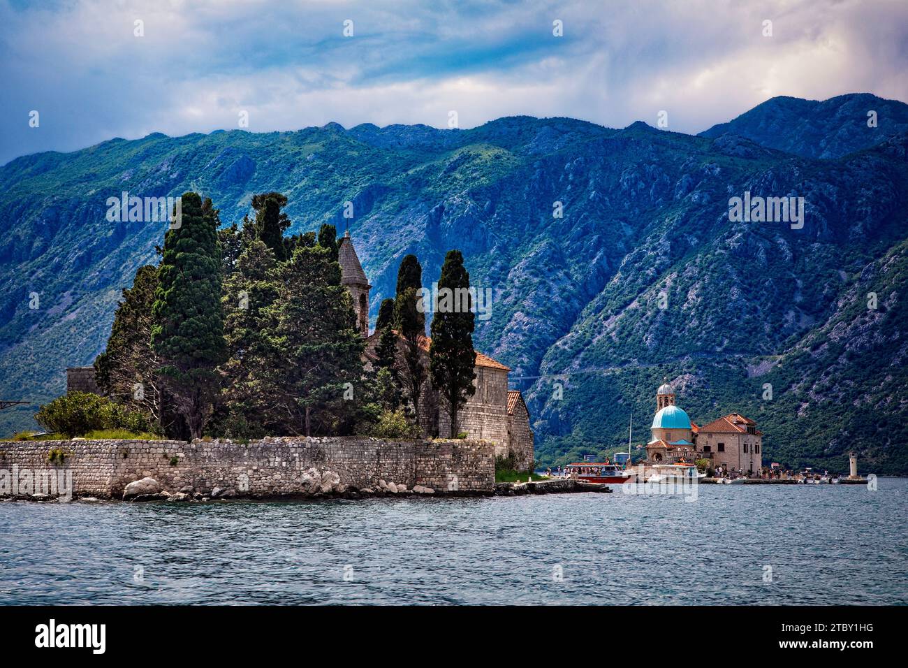The monastery on the Island of Saint George stands out in the Bay of ...