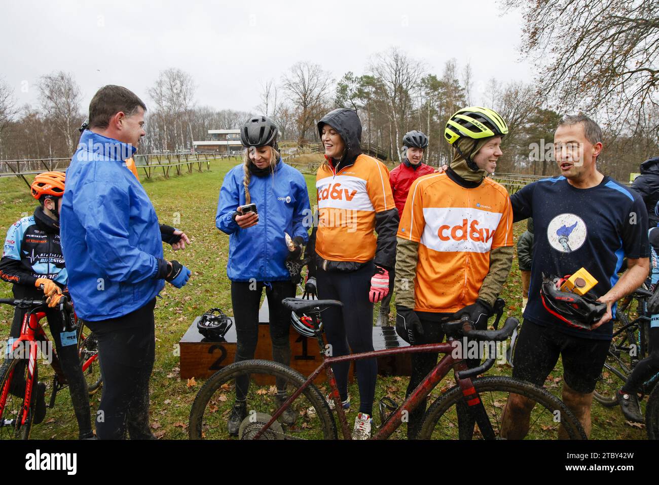 Baal, Belgium. 09th Dec, 2023. Open Vld's Tom Ongena, Open Vld's Gwenny ...