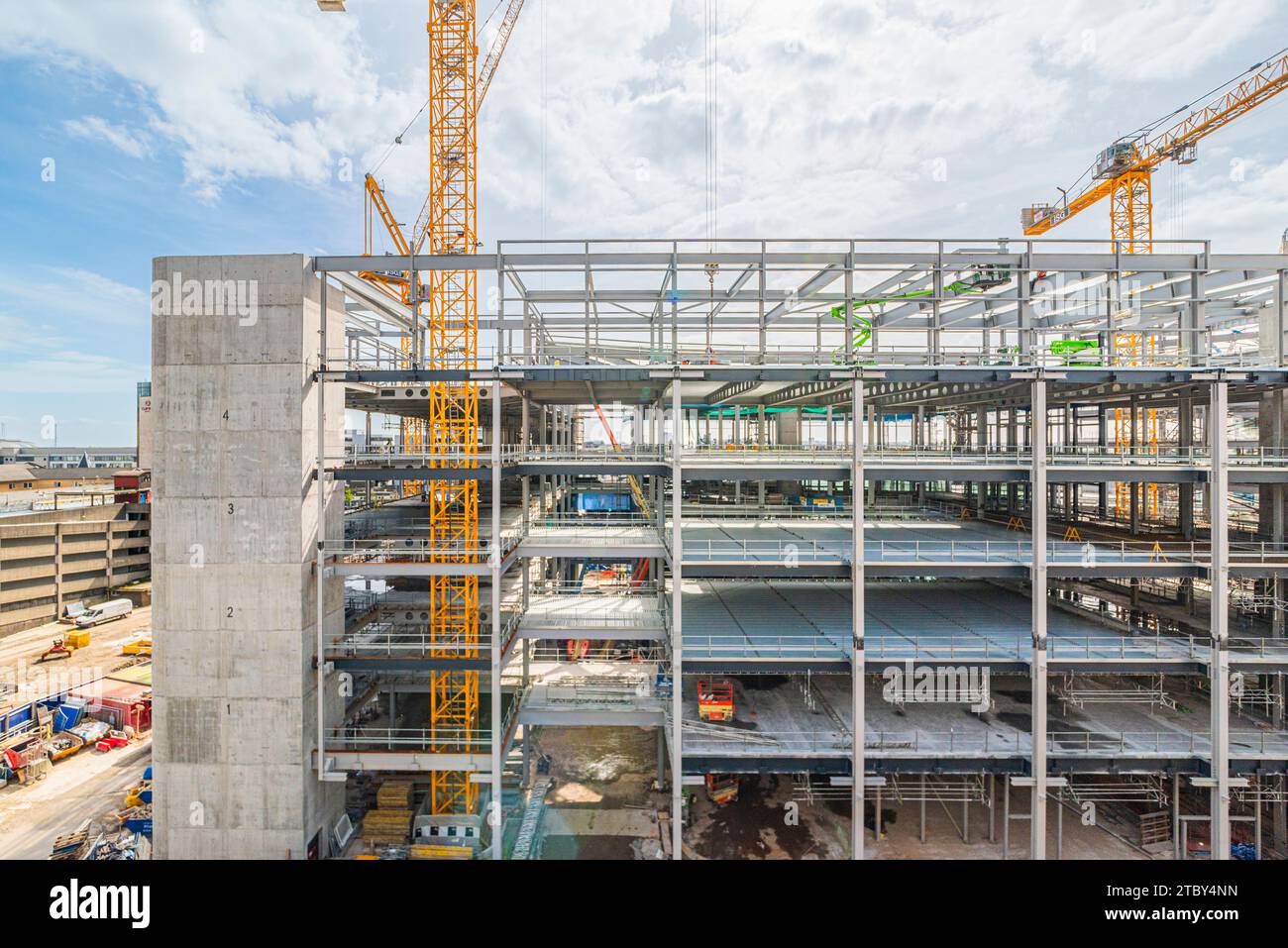 Construction of the BBC Wales/Cymru Studios, Central Square Cardiff ...