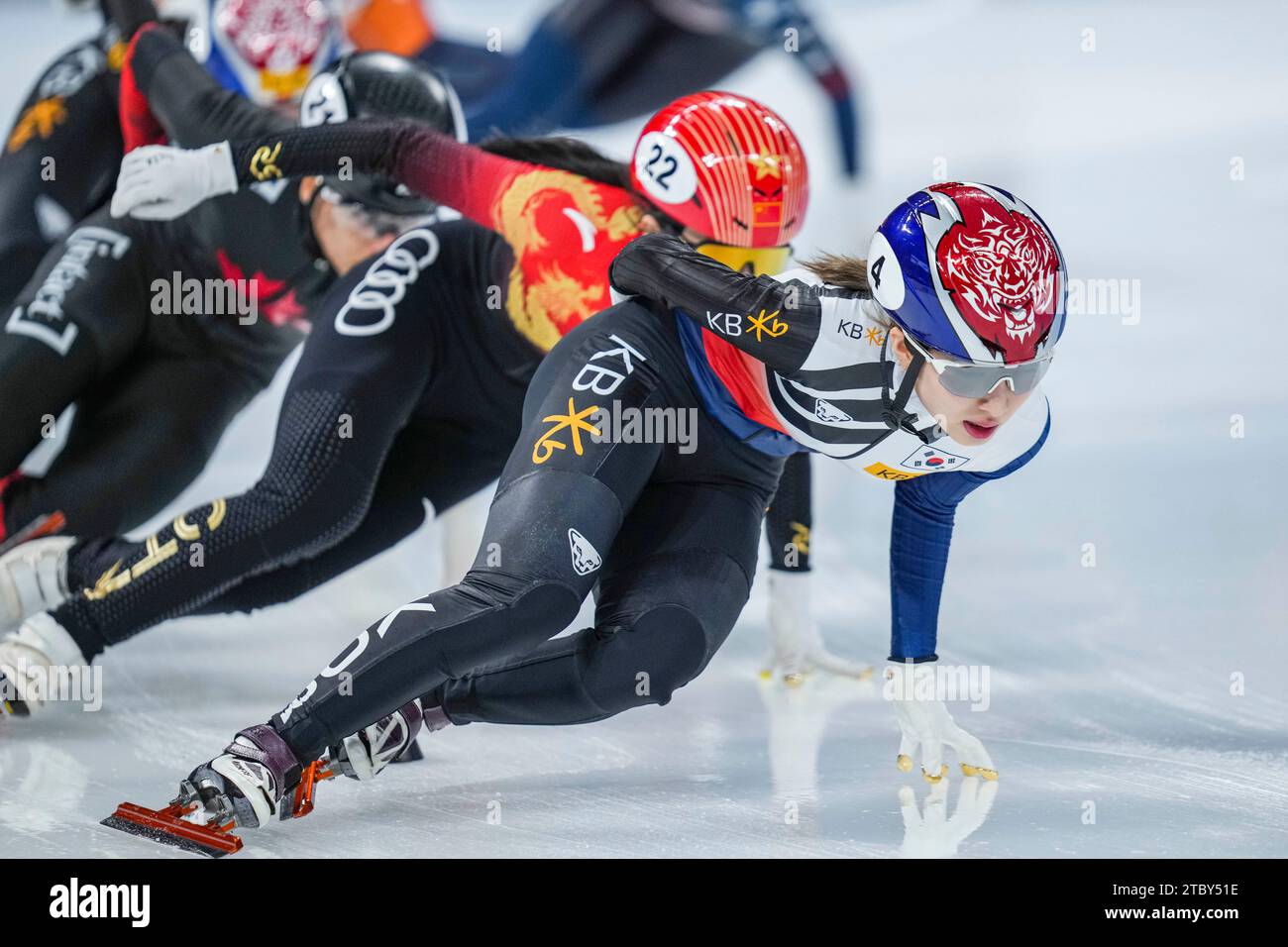 Beijing, China. 9th Dec, 2023. Kim Gilli (R) of South Korea competes ...