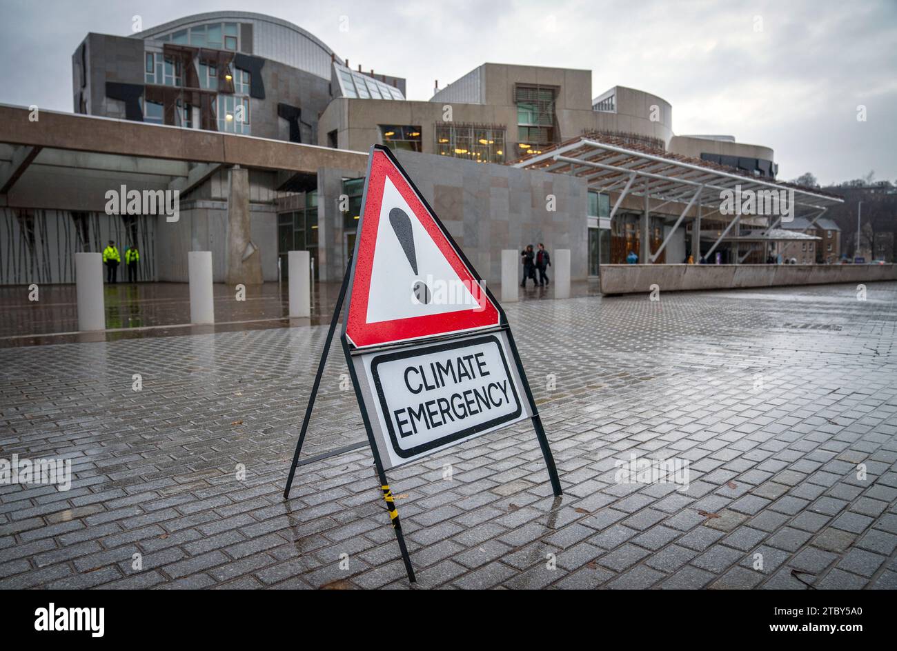 Climate emergency sign during the Cop28 global day of action for ...