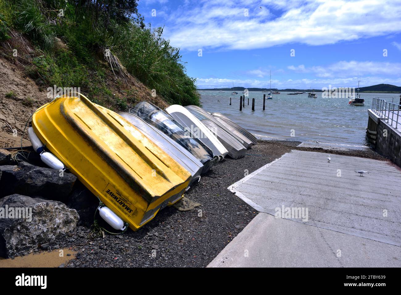 Te Hiku Ward, New Zealand - 8th November 2022: Dinghies in the shushine ...